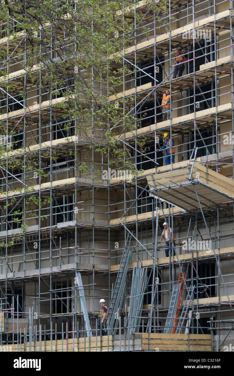 London Scaffolders: Top Tips for Safe Construction - AZ Scaffolding